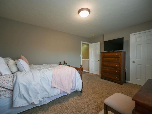 1933 Marjorie Ln, Kokomo, IN 46902 | MLS #202606 | Compass