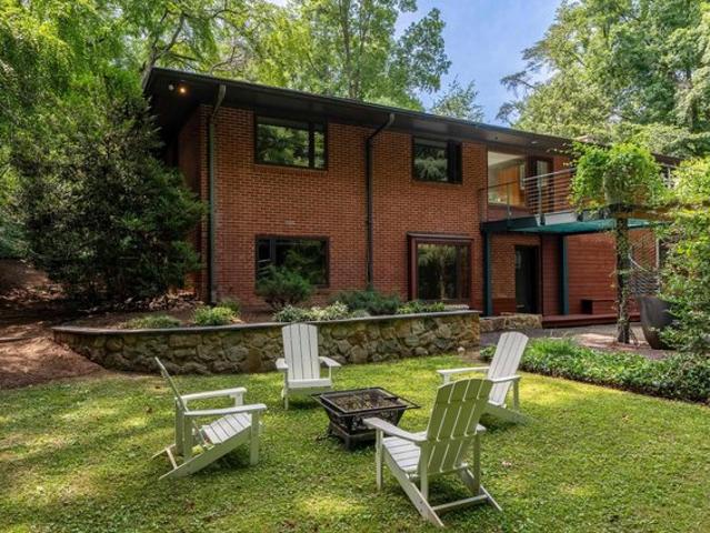 1933 Blue Ridge Rd, Charlottesville, VA 22903
