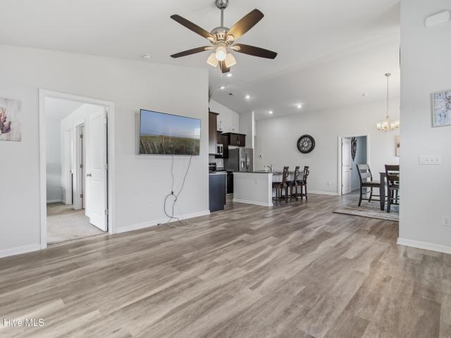 1933 Coleman Lake Dr, Calabash, NC 28467 | MLS #100554 | Compass