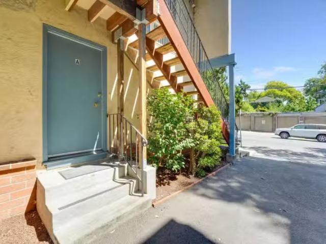 1933 Delaware St #A, Berkeley, CA 94709