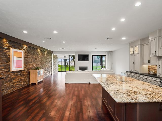 1933 Enterprise Avenue