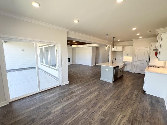 1933 Hildebrand Ln, Columbia, TN 38401 | MLS #3285