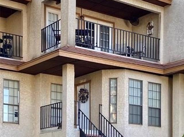 1933 Island Cir Apt B209, Tool, TX 75143