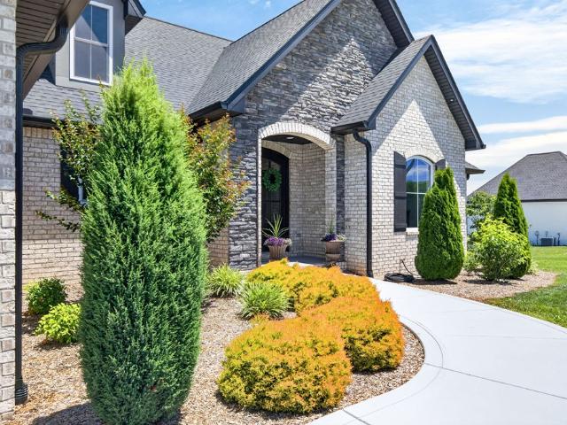 1933 Rivers Edge Dr