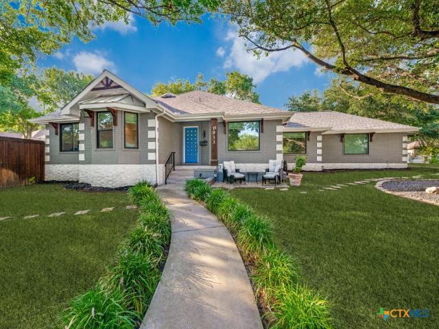 1933 Squire Circle