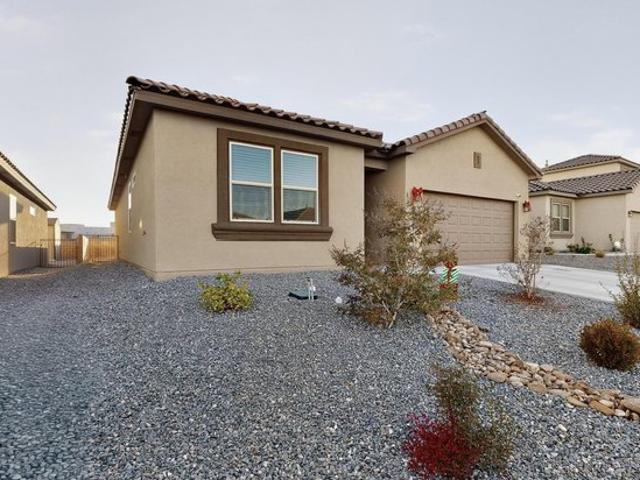 1933 Tesoro Loop NW, Los Lunas, NM 87031