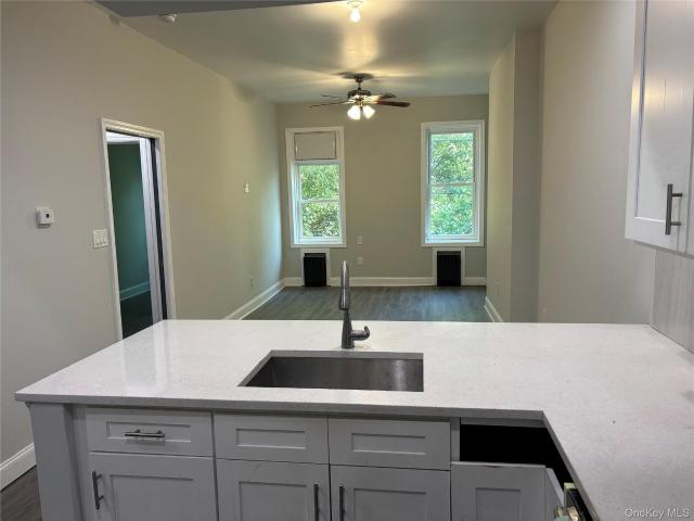193 14 Jamaica Avenue # 2 Floor