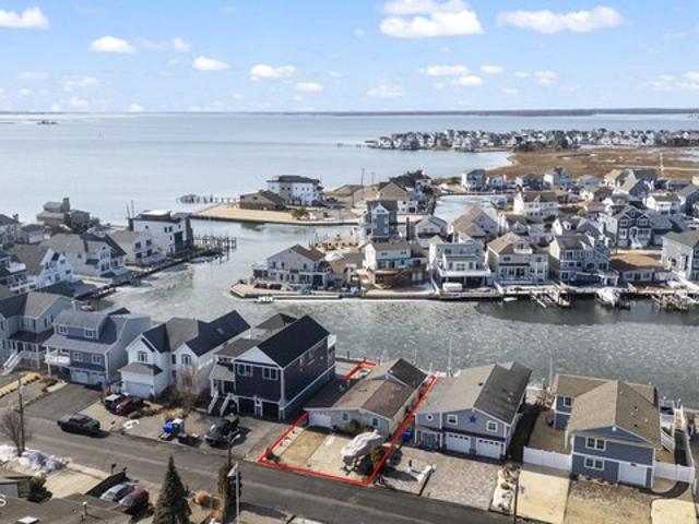 193 Cartagena Dr, Brick, NJ 08723