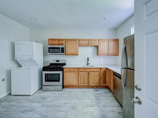 193 Clerk St # 2