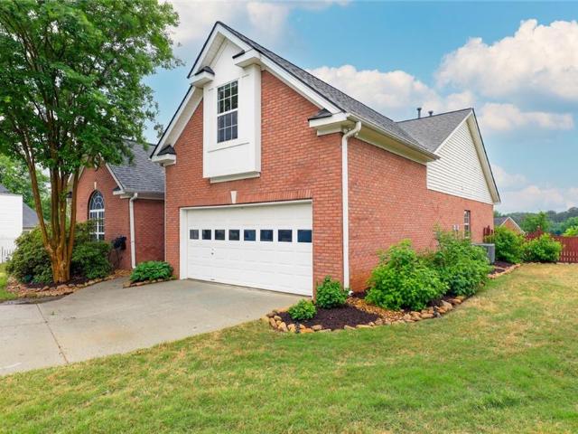 193 April Ridge Lane