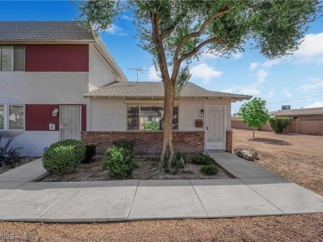 193 Greenbriar Townhouse Way, Las Vegas, NV 89121