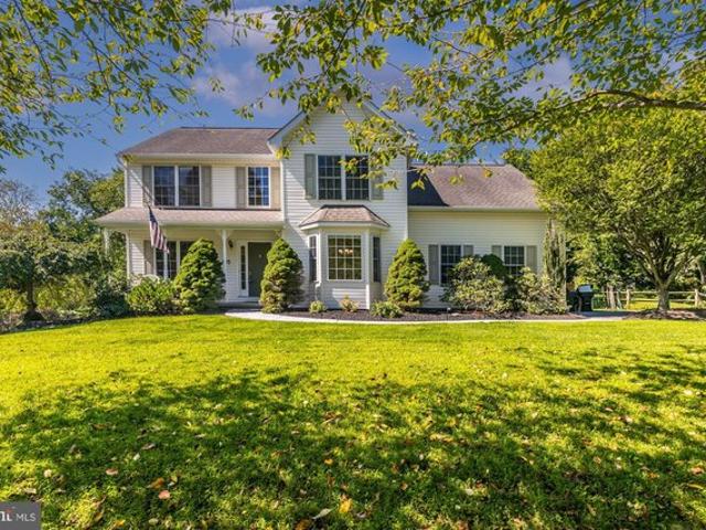 193 Horseshoe Ln, Coatesville, PA 19320