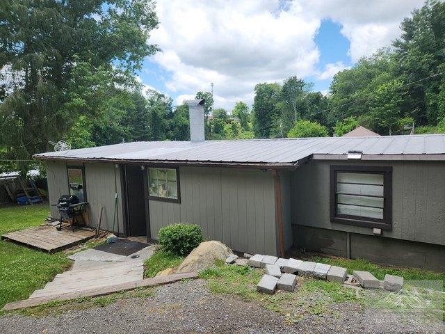 193 Silver Springs Ave, Princeton, WV 24740