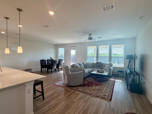 193 Slenderleaf Dr, Marble Falls, TX 78654 | MLS #9427 | Compass