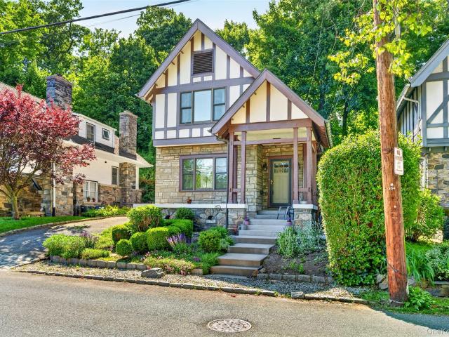 193 Parkview Avenue