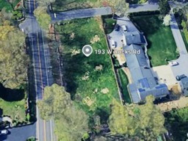 193 W Rocks Rd, Norwalk, CT 06851