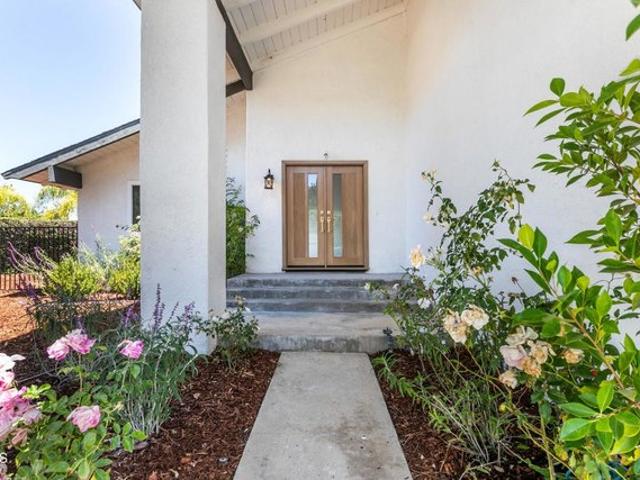 193 W Sidlee St, Thousand Oaks, CA 91360
