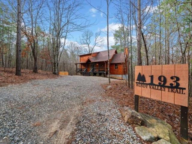 193 Windy Valley, Blue Ridge, GA 30513