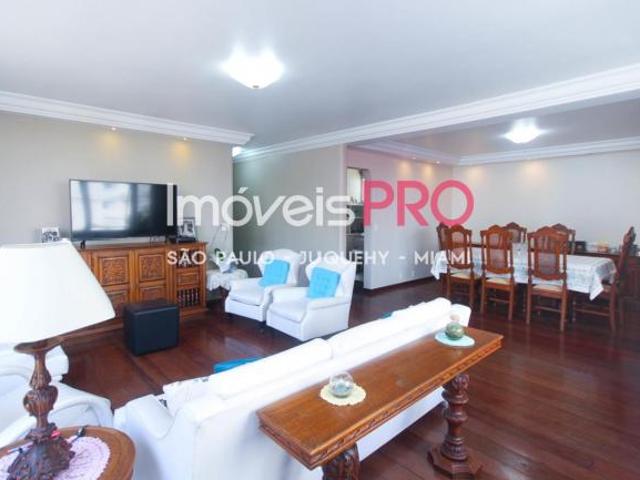 193m² no Jardins com 2 vagas e excelente localização