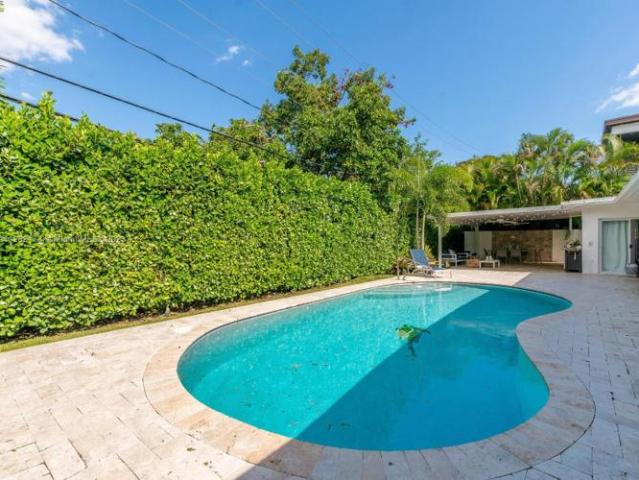 19441 22nd Rd NE, North Miami Beach, FL 33179