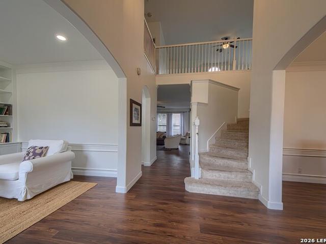 19442 Mill Oak