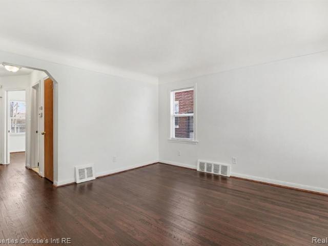 19444 Ryan Road
