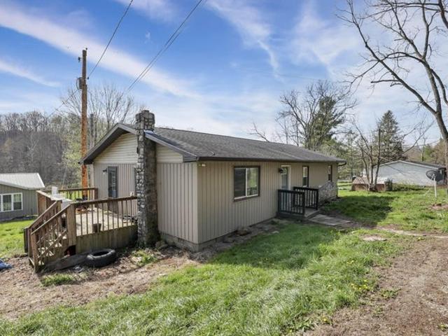 19445 Buena Vista Rd, Rockbridge, OH 43149