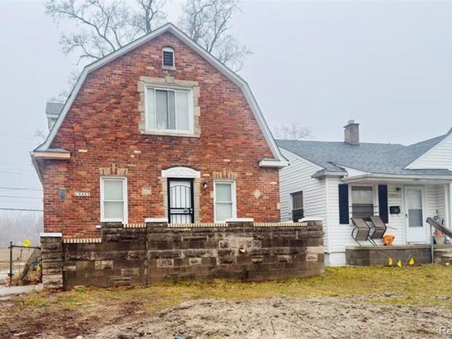 19445 Fenmore St, Detroit, MI 48235