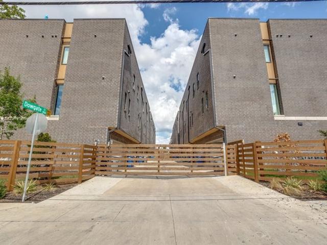 1944 Dowgate Ct, Dallas, TX 75204