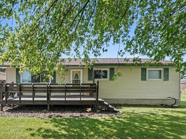 1944 E River Road