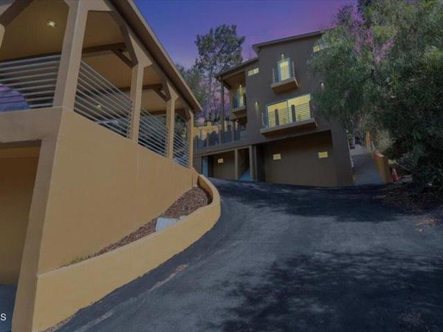 1944 Seminole Dr, Agoura Hills, CA 91301