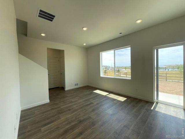 1944 Sorghum Way