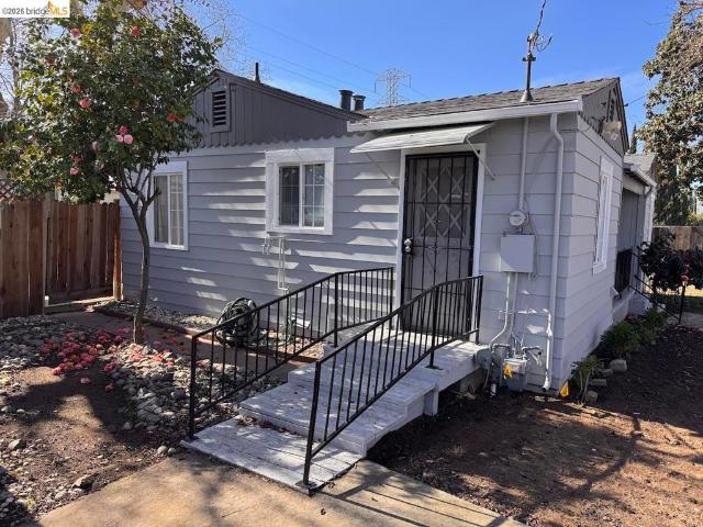 1936 & 1944 Vine Ln