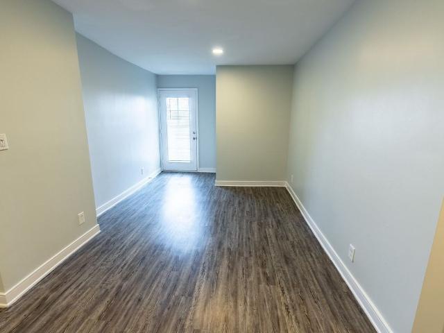 1944 Whitley Ave. 1 Bedroom Apartment for Rent at 1944 Whitley Ave, Los Angeles, CA 90068 Hollywood Hills West