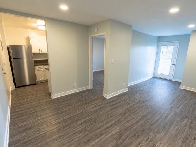 1944 Whitley Ave. 2 Bedroom Apartment for Rent at 1944 Whitley Ave, Los Angeles, CA 90068 Hollywood Hills West