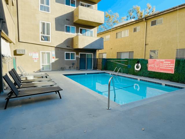 1944 Whitley Ave. 2 Bedroom Apartment for Rent at 1944 Whitley Ave, Los Angeles, CA 90068 Hollywood Hills West