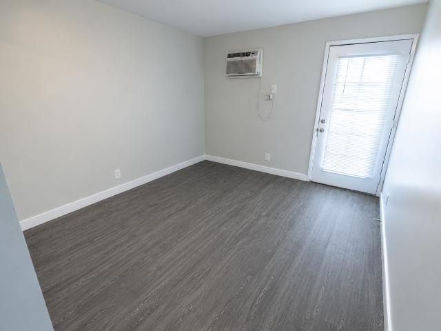 1944 Whitley Ave. 3 Bedroom Apartment for Rent at 1944 Whitley Ave, Los Angeles, CA 90068 Hollywood Hills West