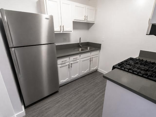 1944 Whitley Ave. 3 Bedroom Apartment for Rent at 1944 Whitley Ave, Los Angeles, CA 90068 Hollywood Hills West