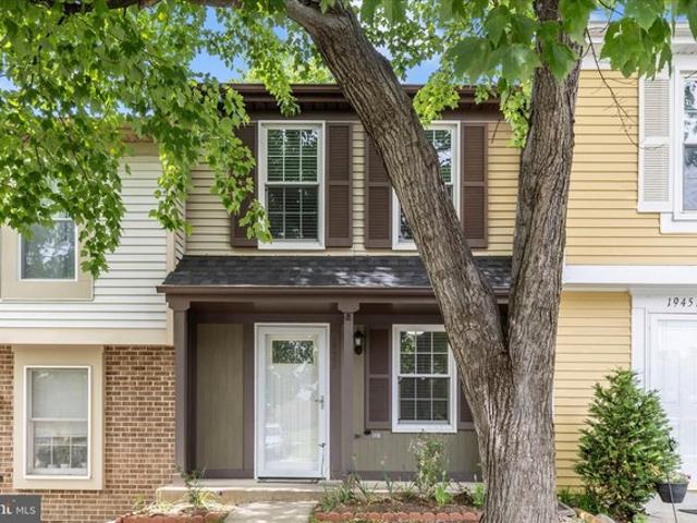 19453 Breezedale Ln, Germantown, MD 20876