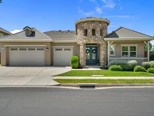 1945 Muirwood Loop, Brentwood, CA 94513