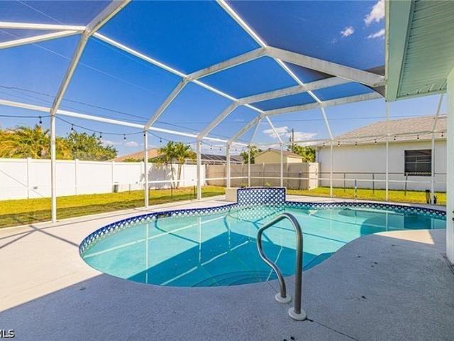 1945 Academy Blvd, Cape Coral, FL 33990