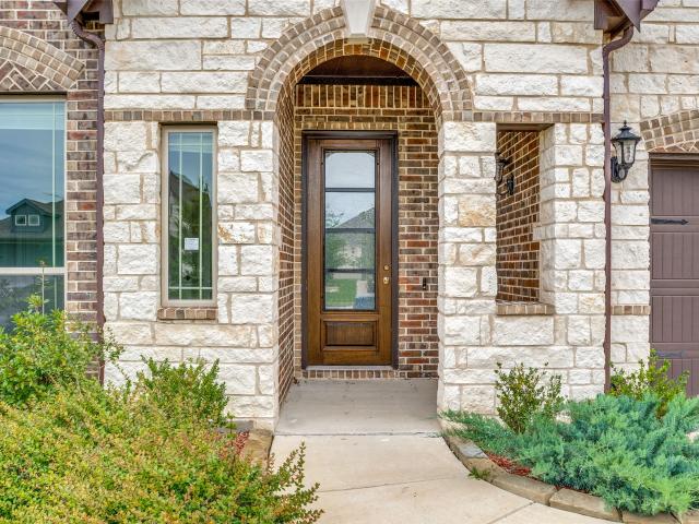 1945 Cedarwood Drive
