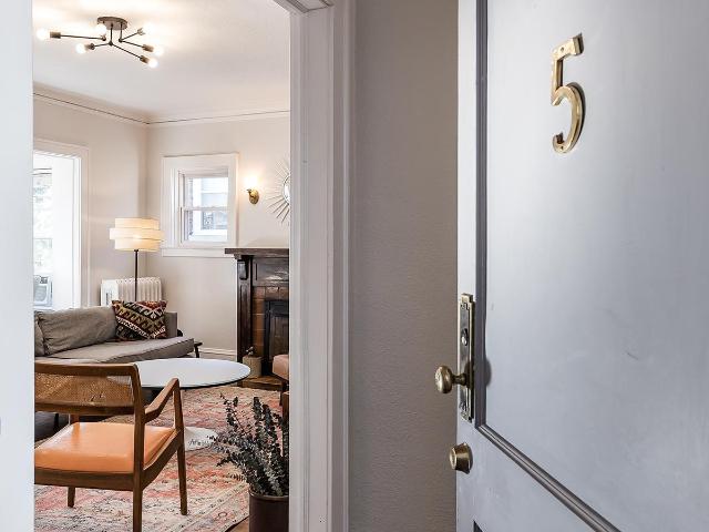 1945 Fremont Avenue S # 5