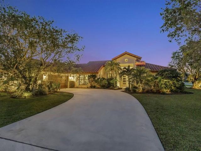 1945 Lynton Cir, Wellington, FL 33414
