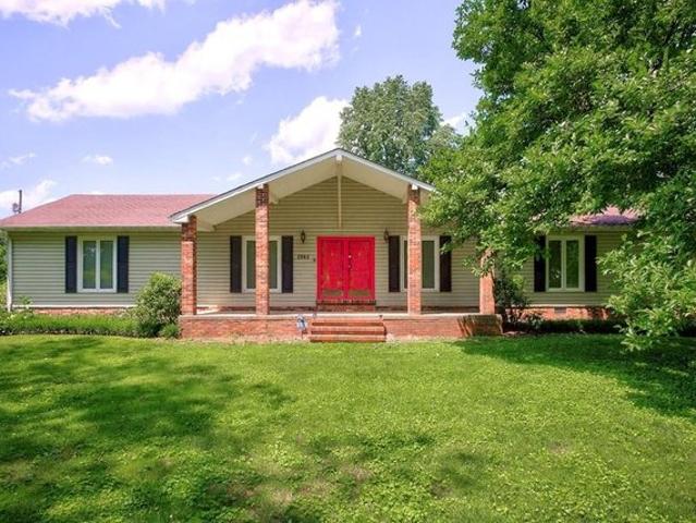 1945 Skymont Dr, Cookeville, TN 38506