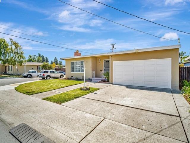 19461 Royal Ave, Hayward, CA 94541
