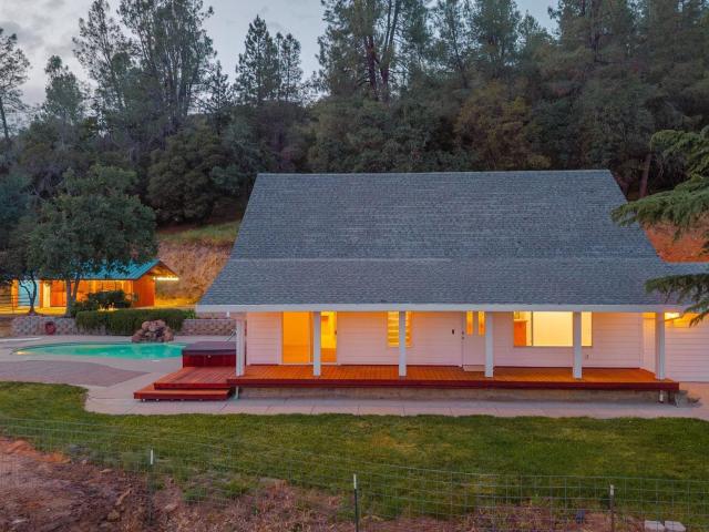 19466 Mira Monte Rd
