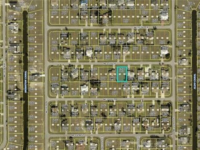 1946 NE 15th St, Cape Coral, FL 33909