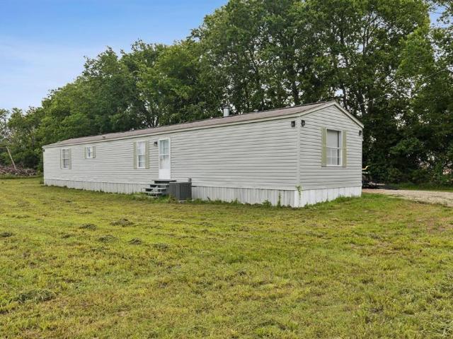 1946 County Road 2290
