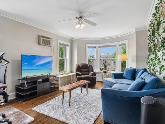 1946 w patterson avenue # 3
